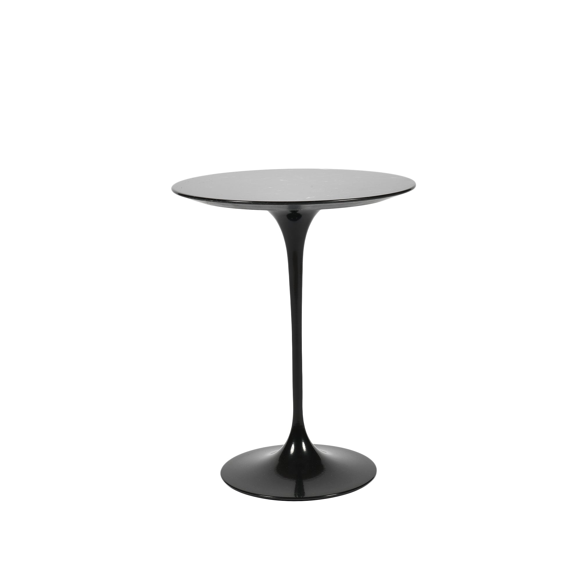 Saarinen Pedestal High Table - Round by Knoll – The Conran Shop